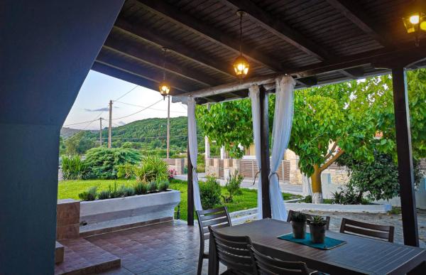 West Point House - Кефалиния