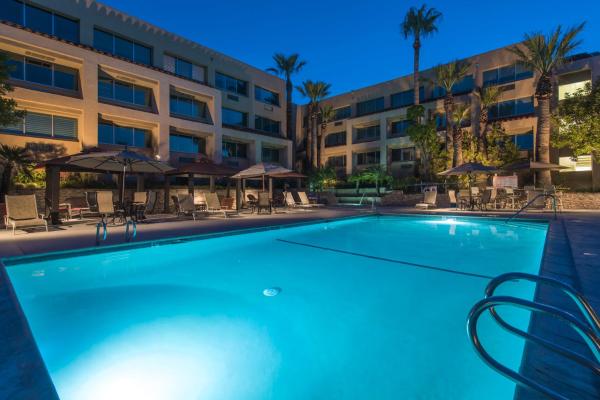 Grand Vista Hotel - Simi Valley, CA