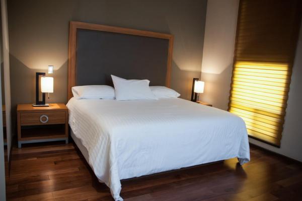 Mbm Red Sun Hotel - Monterrey