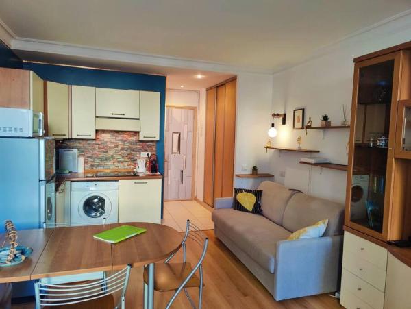 Central Close To Beaches And Shops, Up Till 6 Pers - Nice