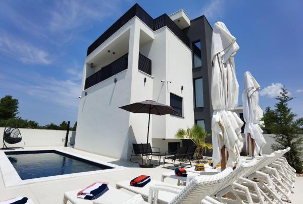 Villa Emperor - Vodice