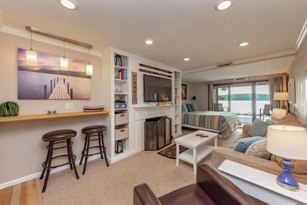 710h Studio Loft One Bath - Oakland, MD