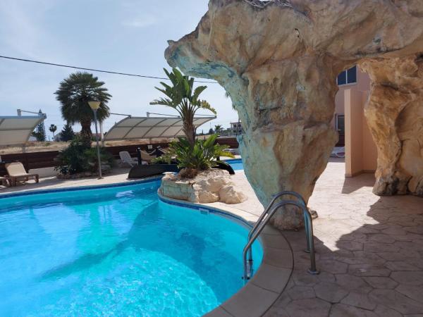 Pyla Palms Resorts A2 102 - Chipre