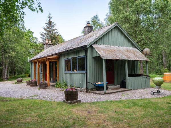 Holiday Home Kerrow Cottage By Interhome - Loch Ness