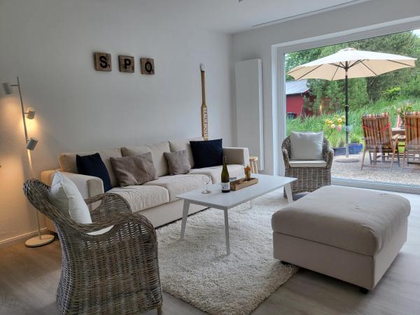 Ferienhaus Dhh "Unsere Reetdachbude" - Sankt Peter-Ording