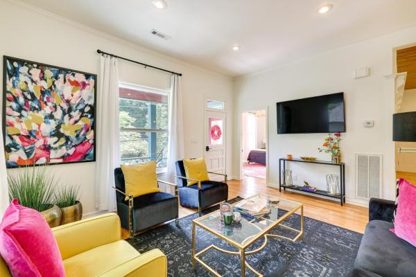 Eureka Springs Vacation Rental < 1 Mi To Downtown - Eureka Springs, AR