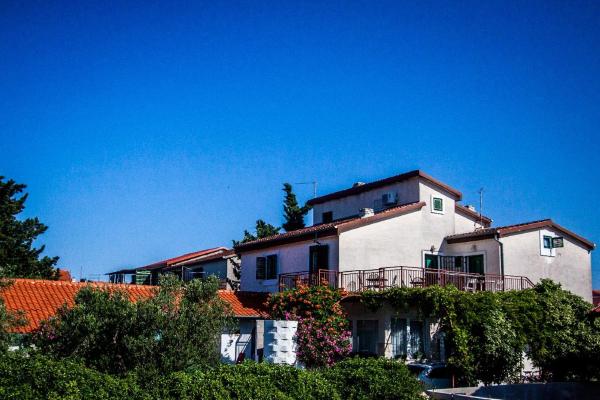 Pirovac Apartments *** - Croatie