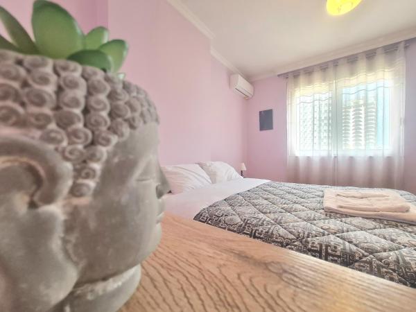 Sandra's Apartment In Tirana Center - Albania
