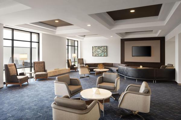 Courtyard Louisville Airport -