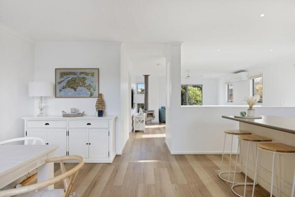 Island Court - Cape Woolamai