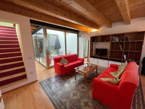 Domo Is Solus - Affittacamere - Living Sant'antioco - Sant'Antioco
