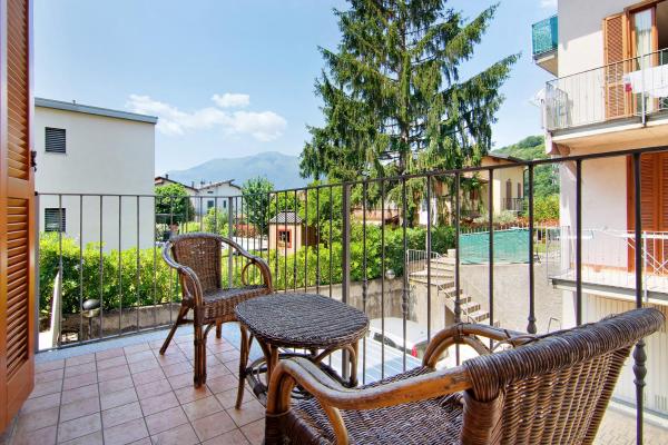 Colorful Apartment - Colico