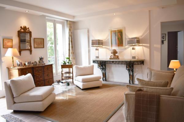 Luxembourg Garden - Gare Montparnasse - Paris