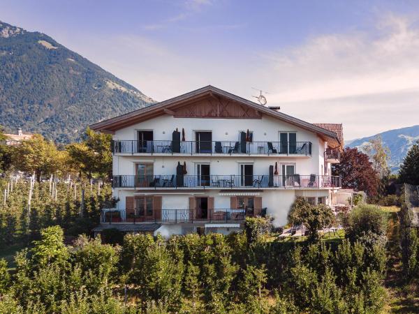 Garni Hotel Walburg - Merano