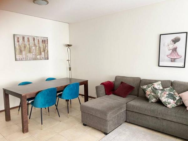 Hhh Newly Renovated Big 4-bedroom Apt With Balcony, Free Parking For 2 Cars - Helsinki