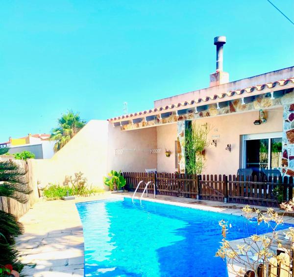 Can Pantoni Piscina Privada - Deltebre