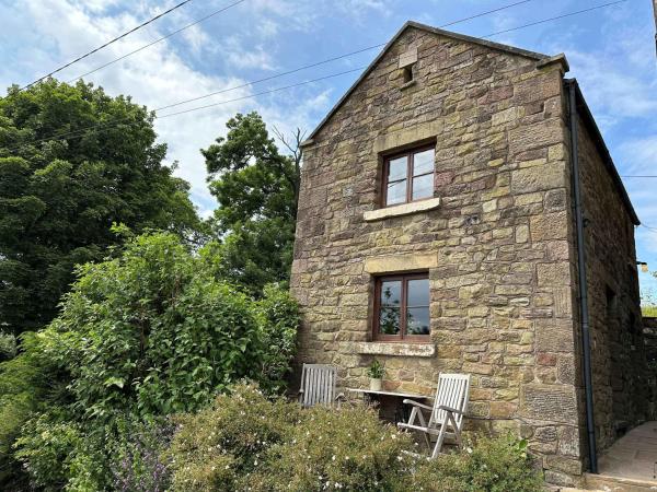 Old Post Office Barn - Leek