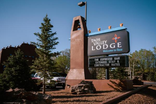 Taos Valley Lodge - Taos, NM