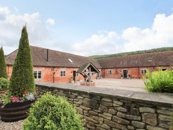 The Olde Cowshed - Stokesay Castle