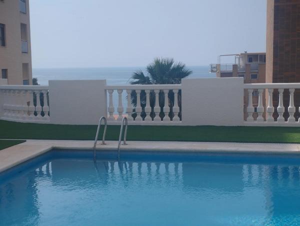 A 50 Metros Del Mar Y En 2 Paradas De Bus Estas En El Centro De Alicante - San Juan de Alicante