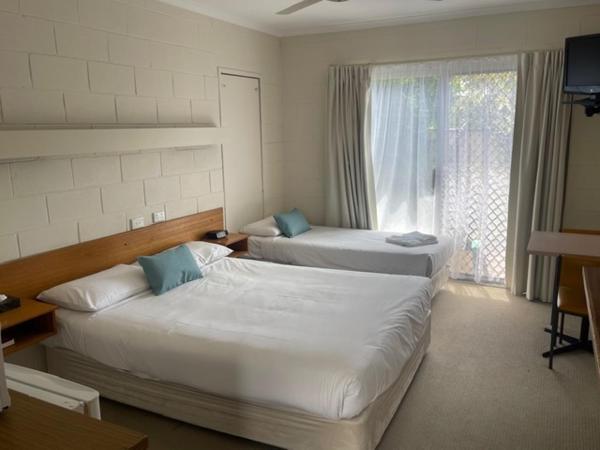 Corlette Palms Motor Inn - Nelson Bay
