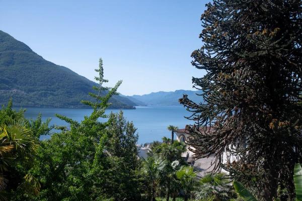 Lake Blues - Brissago