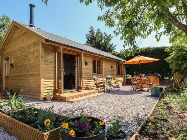 Nelli Lodge At Mile End - Bickleigh Castle