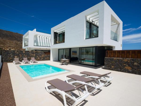 Villa Las Calderas Deluxe Sea And Mountain Views And Private Pool - Corralejo