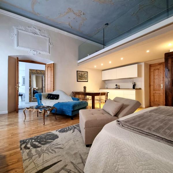 Living The Dream - Arco