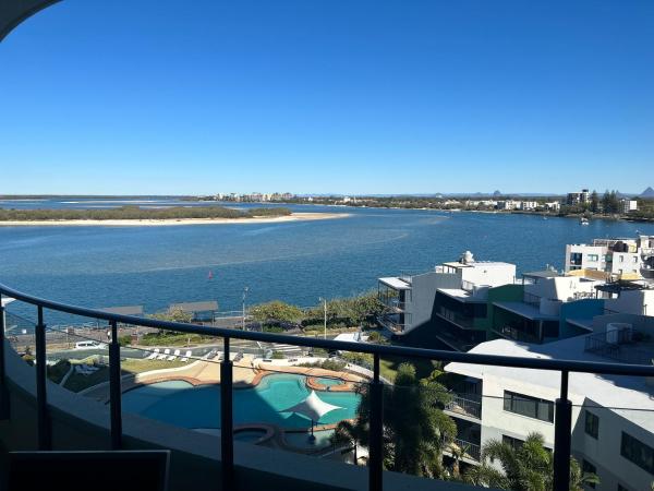 Exclusive Apartment With Ocean Views - Caloundra