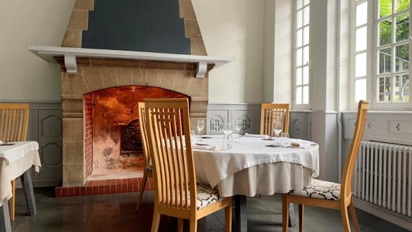 Hôtel De France - Restaurant L'insolite - Quimper