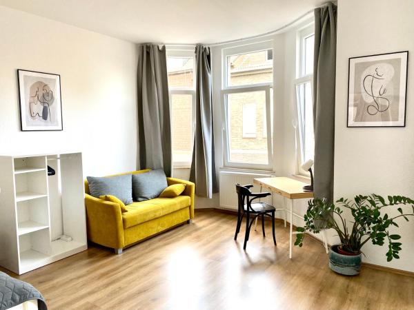 2 Rooms, Free Parking, 25 Min To Düsseldorf, 150 Mbps Wlan - Duisbourg
