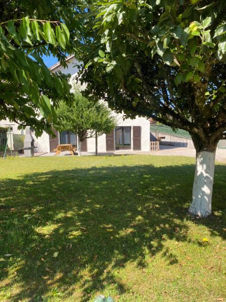 Maison Chaleureuse Au Cœur Du Village Raddon - Haute-Saône