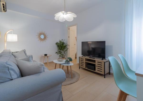 Julio Romero - Nuevo Y Céntrico - Córdoba, Spain