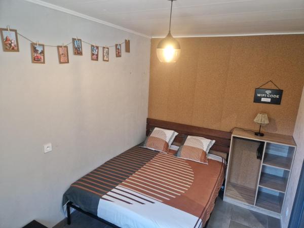 Appartement Indépendant Dans Maison Avec Jardinet, Au Calme - Givors