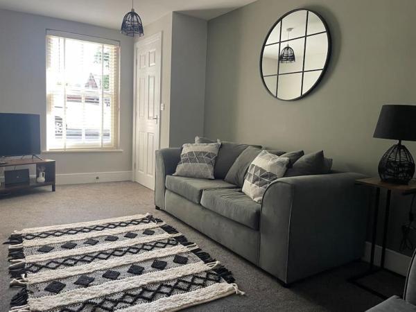 Oak House - 3bed Townhouse With Free Parking In The Town Centre By Shortstays4u - Norfolk