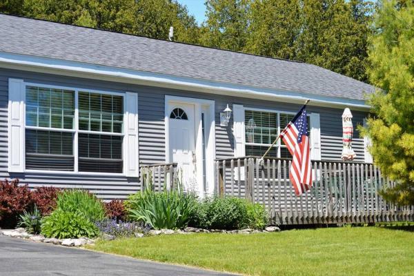 Carraig Beag Cottage - Egg Harbor, WI