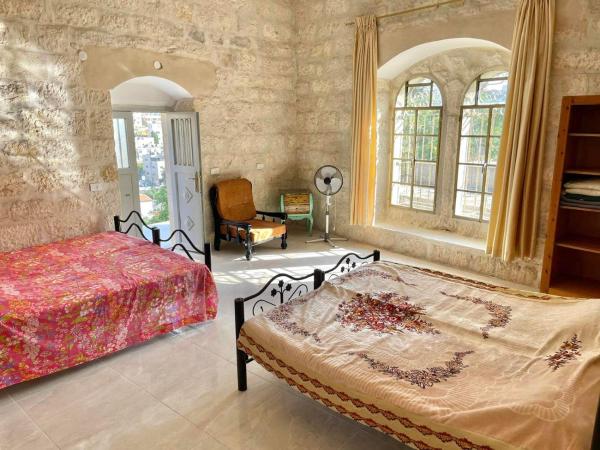 Dar Ateeq's Arches/ Bethlehem Apartment - Belén