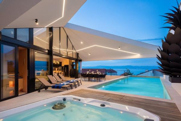 Luxury Villa Sandorin Sutivan With Heated Pool, Jacuzzi & Sauna - Milna