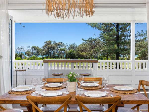 Oceanfront Beach House On Marine Parade - Kingscliff