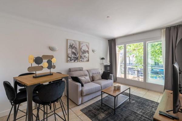 29 Carnot - Chaleureux Appartement Avec Balcon - Centre Ville - ibis Cannes Centre