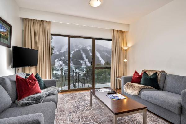 Lantern 18 Balcony - Charlotte Pass