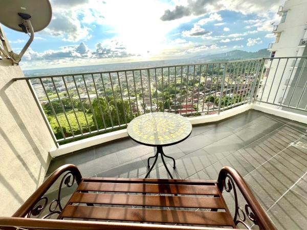 Home Away From Home In Taiping - Newly Upgraded! - Taiping