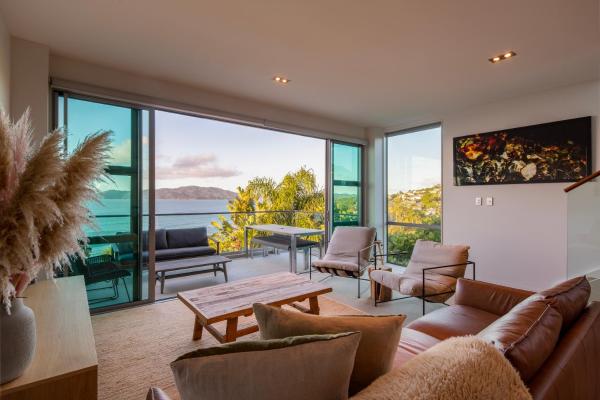 Cable Bay Luxury 1 Bedroom Surf Villa - Northland
