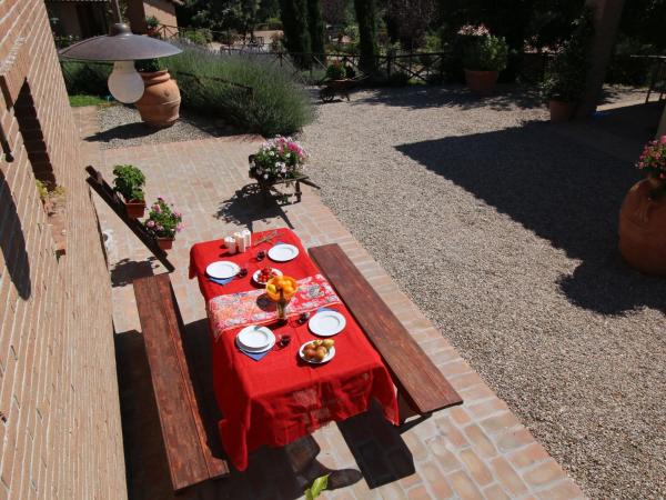Mansion In Montefiascone With Swimming Pool - Montefiascone