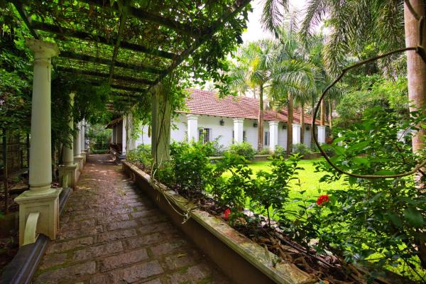 Softouch Ayurveda Village Kerala - Chalakudy