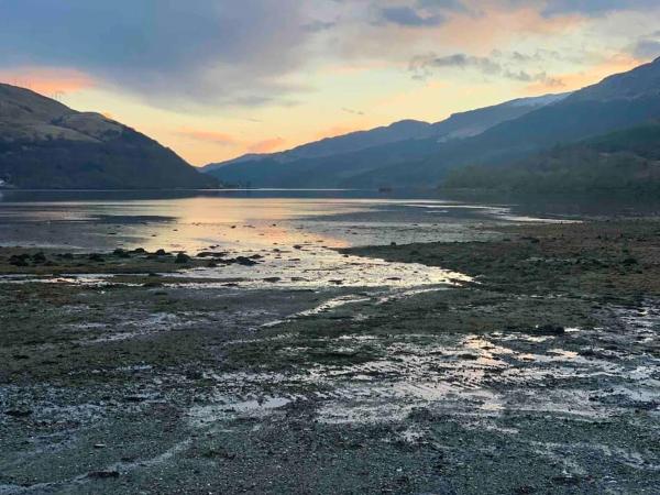 Cottage On The Loch - Loch Lomond