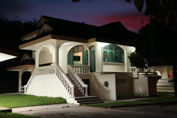 Bann Mangkud Khaolak