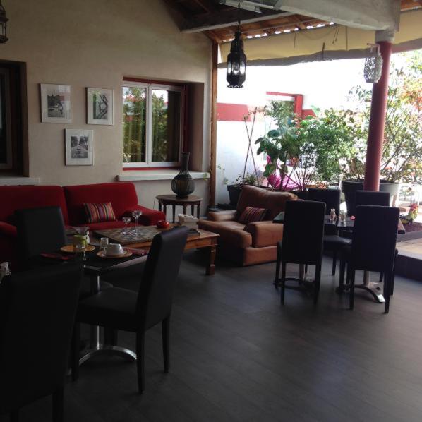 Hotel Cote Patio - Marguerittes