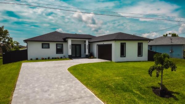 Corallo House - Heated Pool - Fort Myers, FL